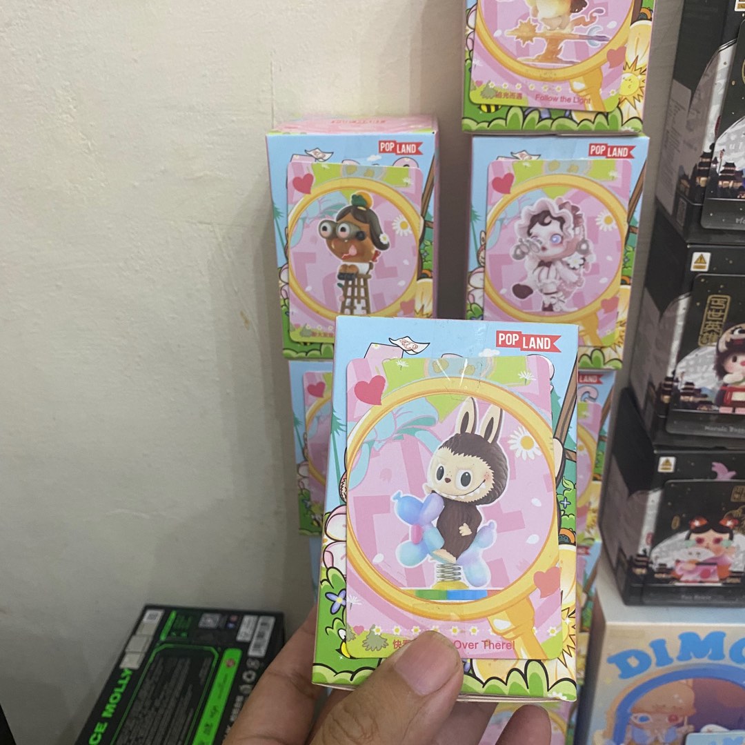 POP MART MAKOKO LABUBU OVER THERE FOIL SEALED, Toys & Collectibles ...