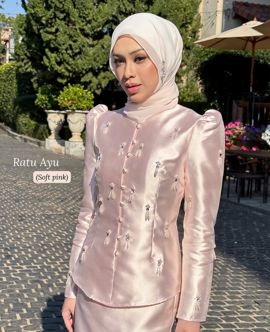 Ratu Ayu - Guzel.kl, Women's Fashion, Muslimah Fashion, Baju Kurung ...
