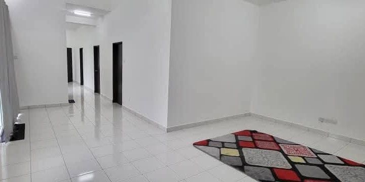 [RENT] CORNER LOT LANDED HOUSE AT DENGKIL, Property, Rentals on Carousell