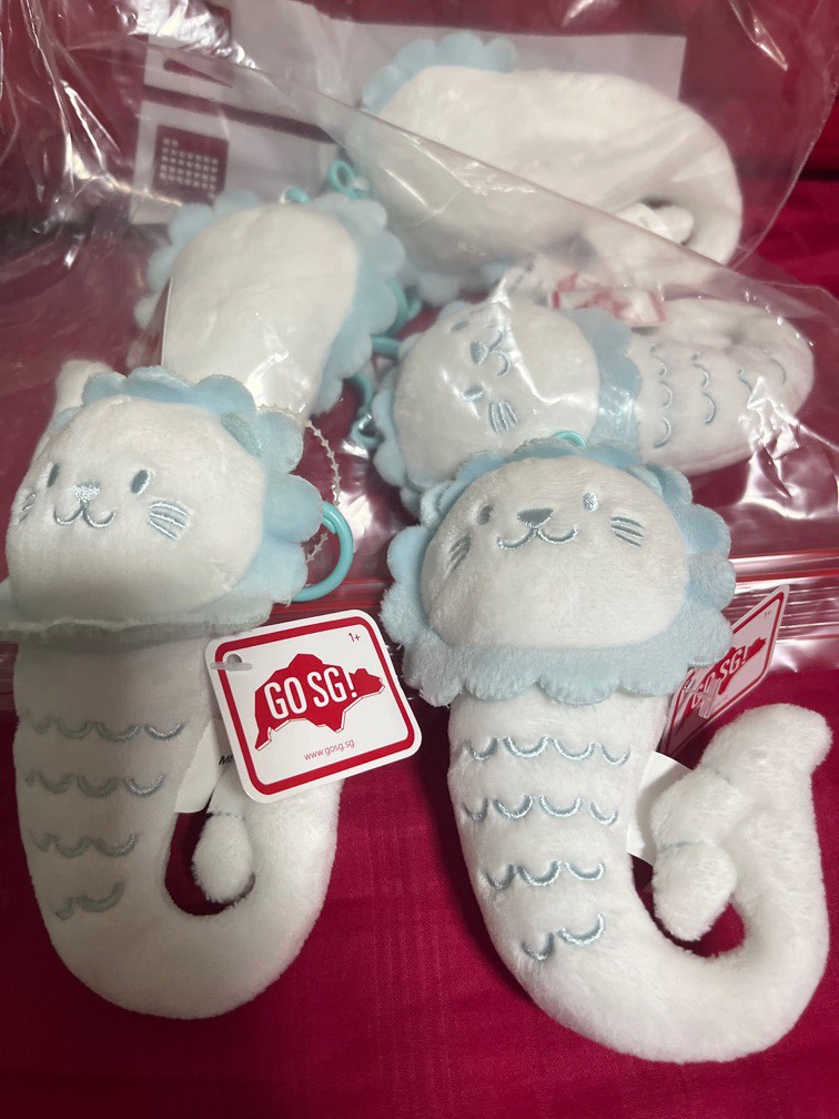 SG merlion plush keychain, Hobbies & Toys, Toys & Games on Carousell
