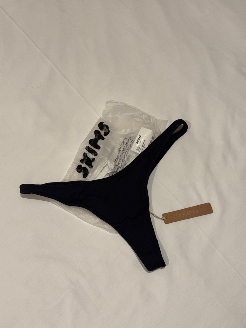 Skims Signature Swim Thong Bikini Bottom Black, Women's Fashion ...
