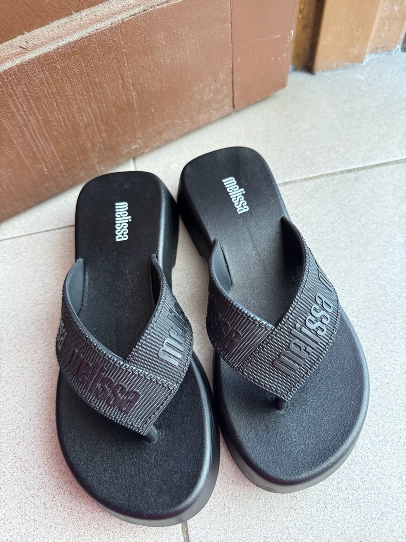 Slipar, Men's Fashion, Footwear, Flipflops and Slides on Carousell