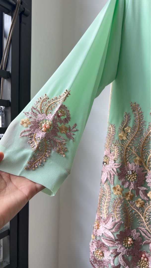 TAILORED Mint Green Women Heavy Chiffon Kurung Light Dark Raya Hijau ...