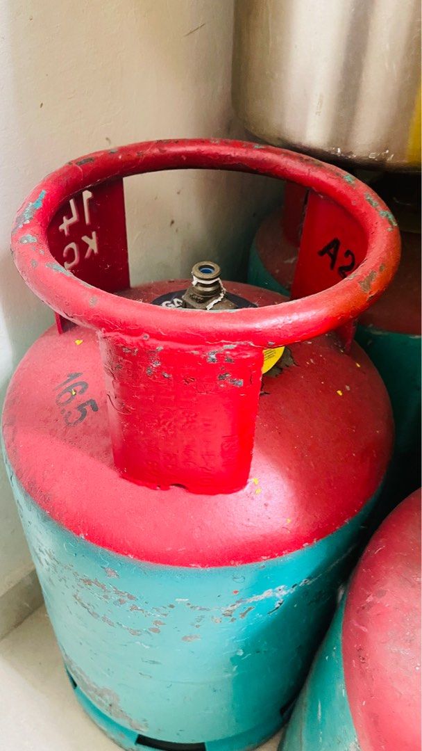 Tong gas Petronas 16.5kg, TV & Home Appliances, Kitchen Appliances ...
