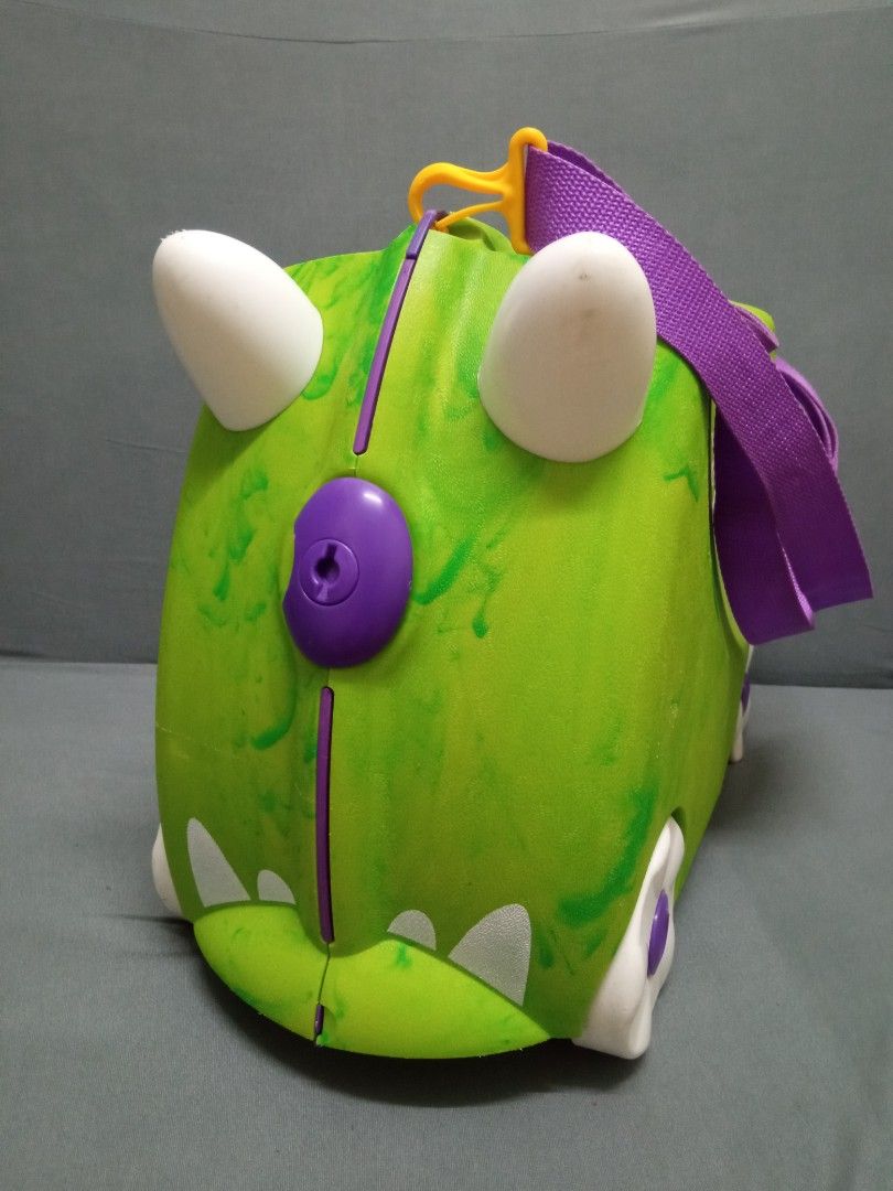 Trunki luggage bag dinosaur t-rex sit on and ride case with strap and ...