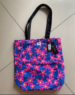 TYPO Tote bag, Women's Fashion, Bags & Wallets, Tote Bags on Carousell