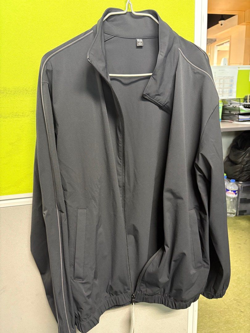 Uniqlo Ultra Stretch Active Track Jacket BRAND NEW!, Men's Fashion ...