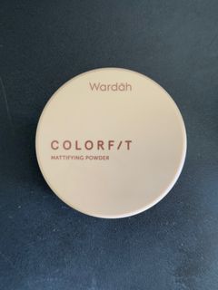 Wardah Colorfit Mattifying Powder UV A/B Protection, Beauty & Personal ...