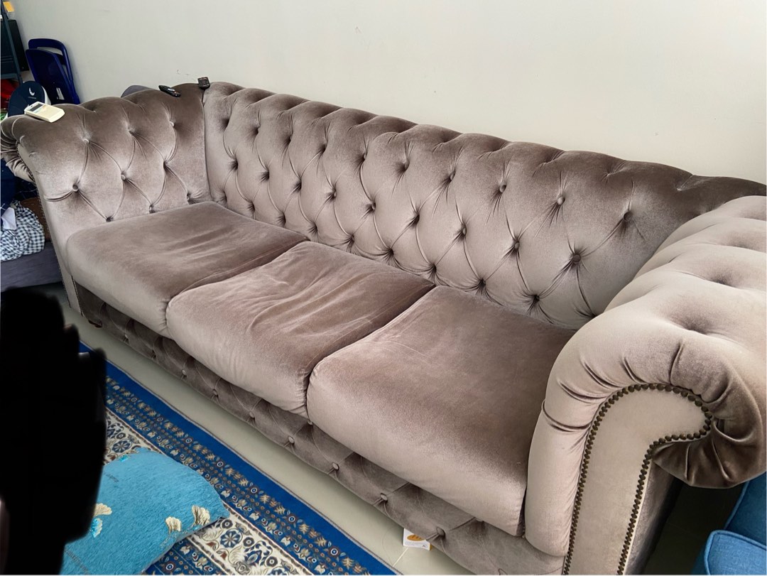 3 seater sofa (self pickup), Furniture & Home Living, Furniture, Sofas ...