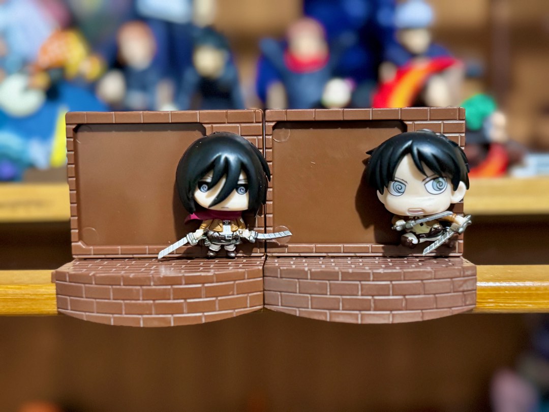 AOT Eren & Mikasa Mini Frame Set, Hobbies & Toys, Toys & Games on Carousell