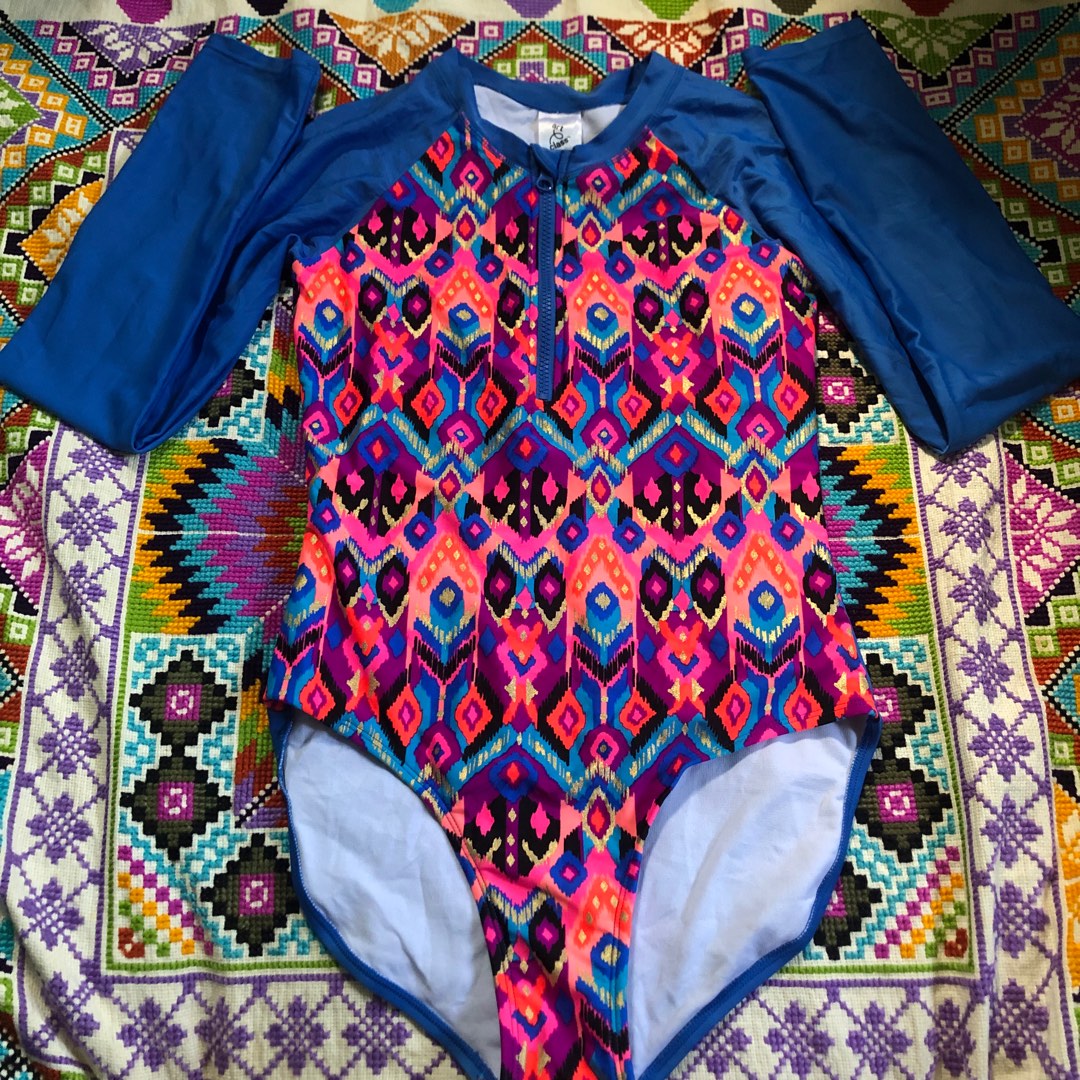 ArtClass swimwear, Women's Fashion, Swimwear, Bikinis & Swimsuits on ...