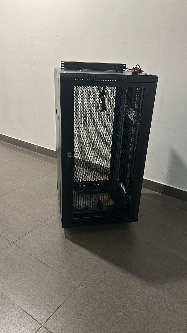 Assembled 22U rack strong SPEEDSMOUNT network server CCTV data storage ...