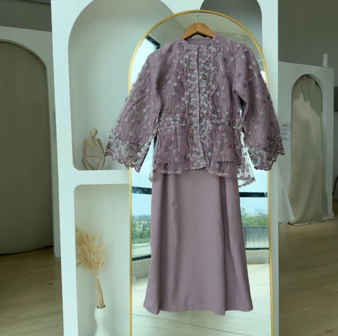 Ceo Chomel Tina Baju Kurung, Women's Fashion, Dresses & Sets ...