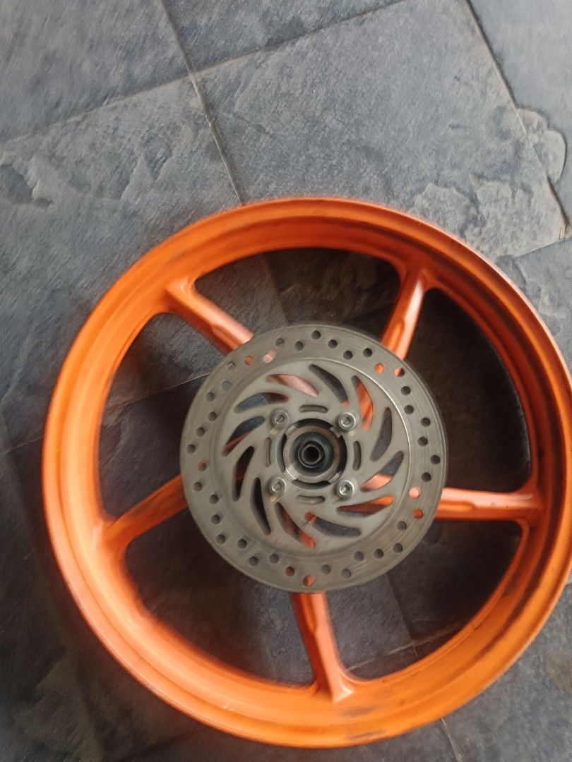 Dash 125 Fi Sport Rim, Motorbikes on Carousell