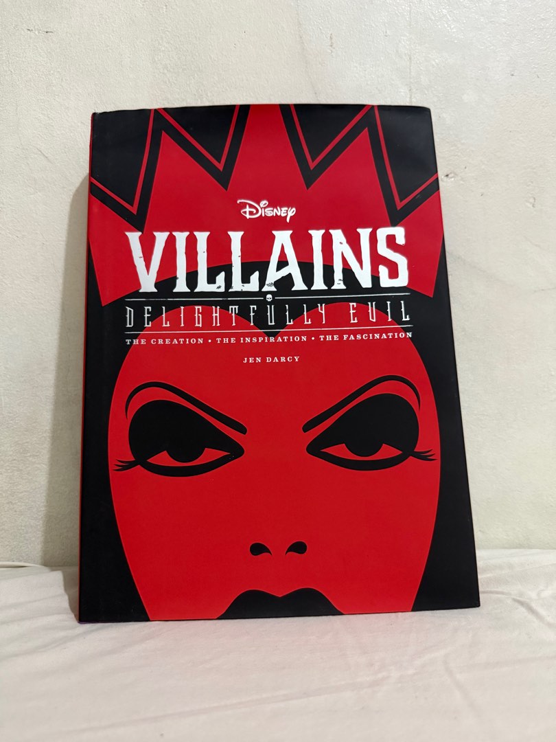 Disney Villains: Delightfully Evil, Hobbies & Toys, Books & Magazines ...