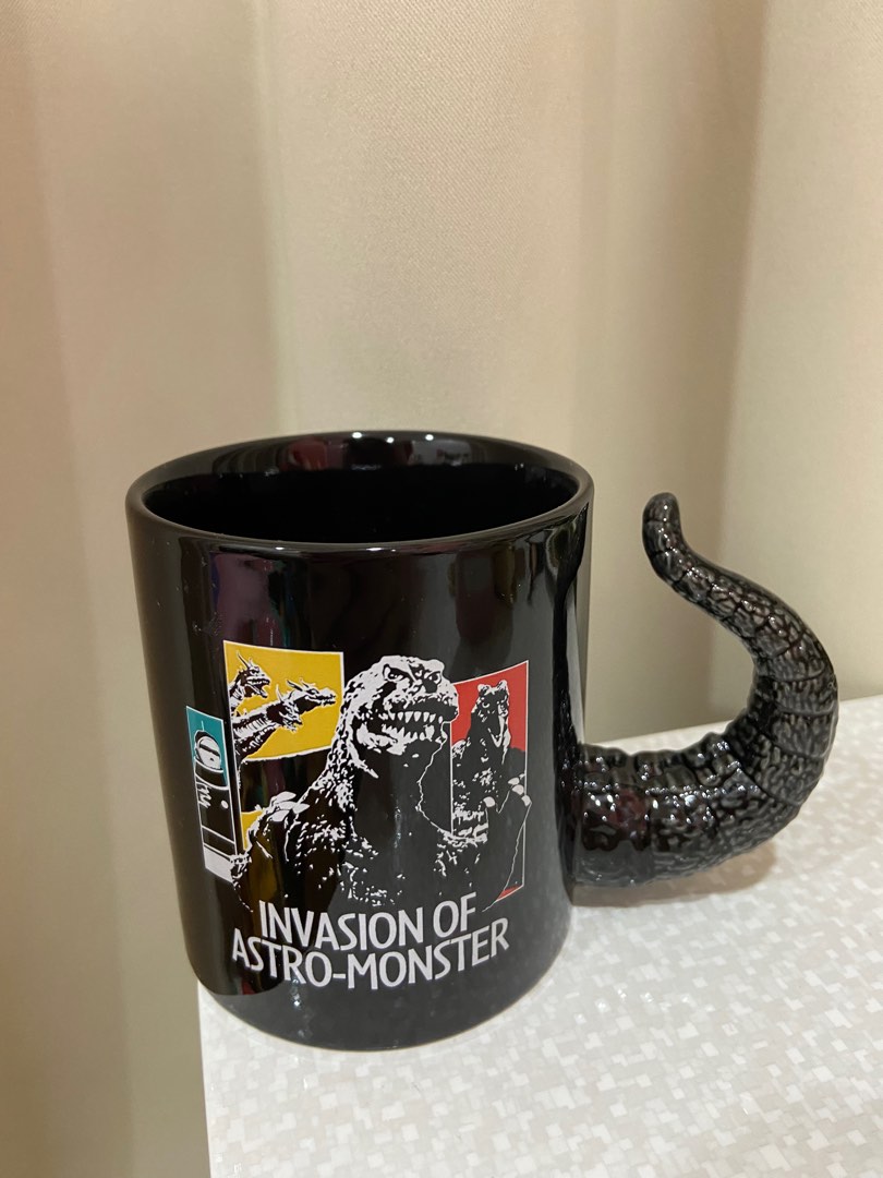 Godzilla x Kong: The New Empire Mug, Furniture & Home Living ...