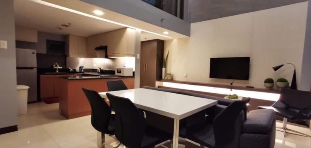 High ceiling loft type unit with balcony and parking at Eastwood Le ...