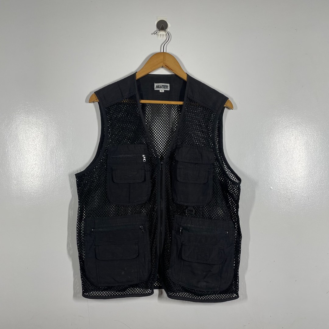 Hunter Black Utility Vest, Men's Fashion, Tops & Sets, Vests on Carousell