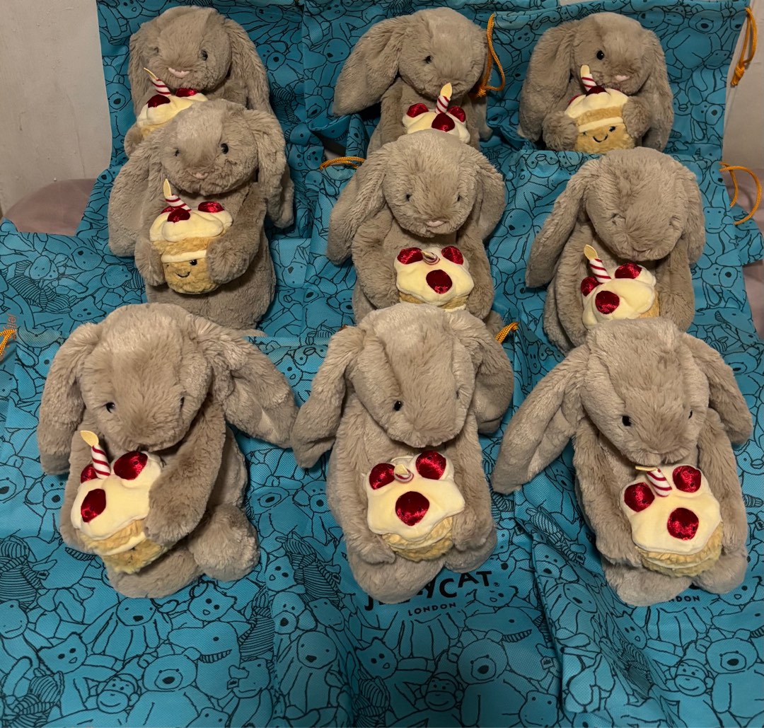 INSTOCK JELLYCAT BEIGE BASHFUL BUNNY BIRTHDAY CAKE, Hobbies & Toys ...