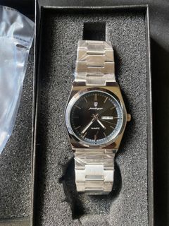 BEIKE Leather Men's Watch, Men's Fashion, Watches & Accessories ...