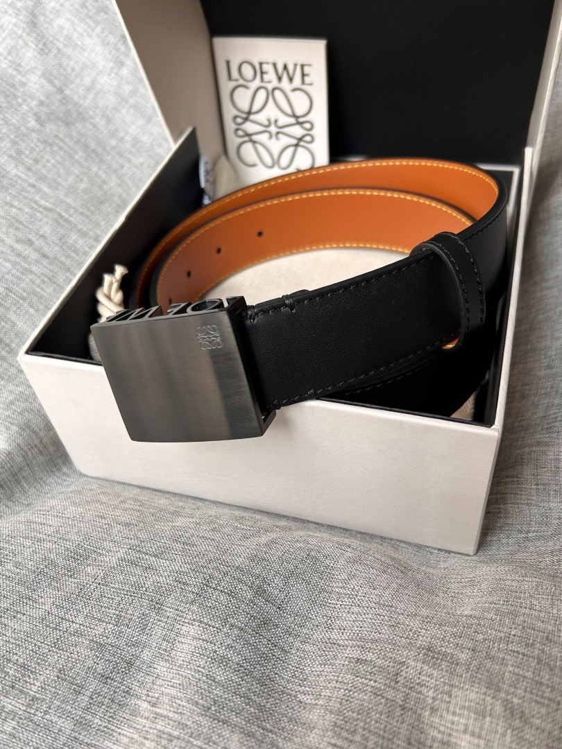 Men's belt Loewe, Men's Fashion, Watches & Accessories, Belts on Carousell