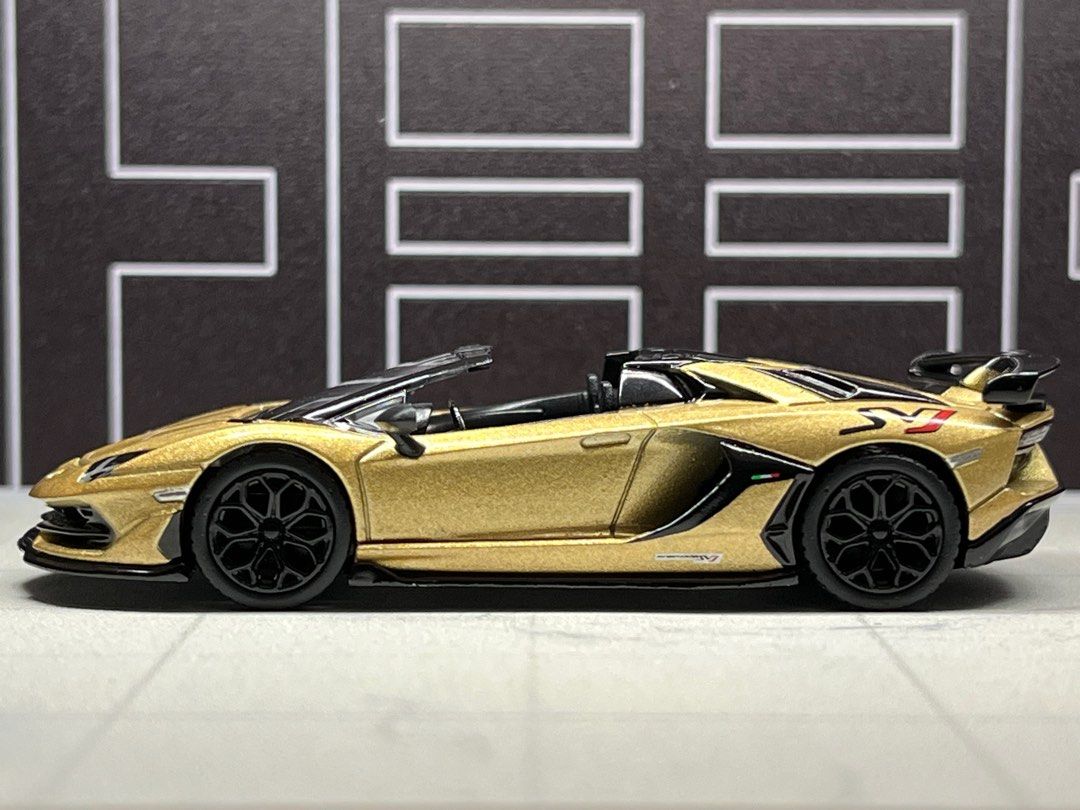 Mini gt Lamborghini Aventador SVJ, Hobbies & Toys, Toys & Games on ...