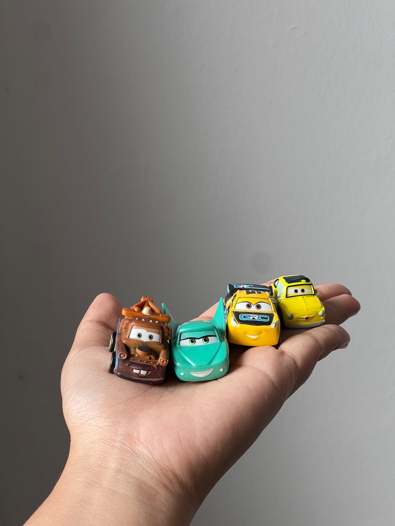 Mini racers Disney Pixar Cars Mater Cruz Flo Luigi, Hobbies & Toys ...