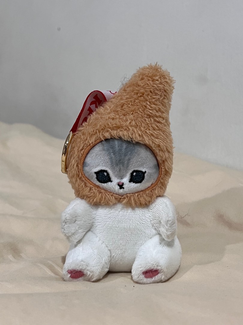 WTS Mofusand X KFC Plush Keychain, Hobbies & Toys, Toys & Games on ...