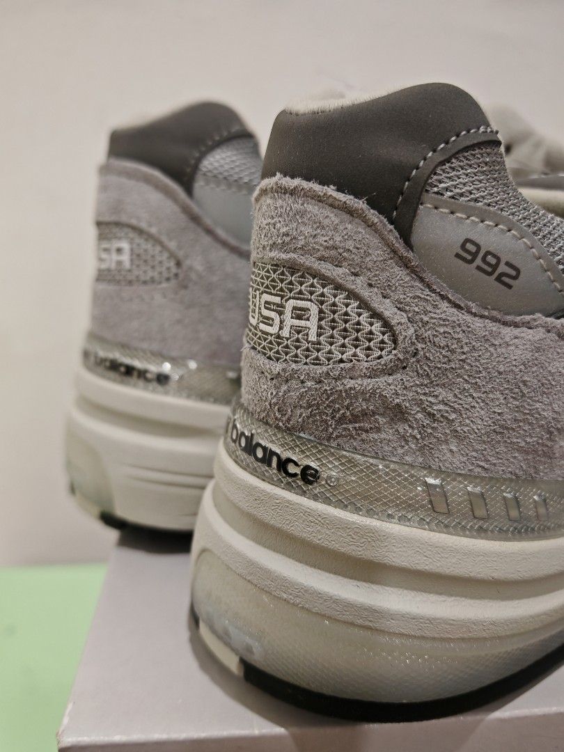 New Balance 992 grey, Men's Fashion, Footwear, Sneakers on Carousell