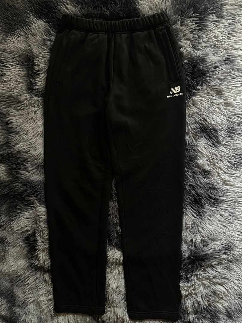 New Balance Sweatpants, Men's Fashion, Bottoms, Joggers on Carousell