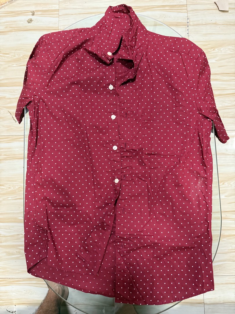 4 Original Uniqlo Polo Small plus 1 Forever 21 (Freebie), Men's Fashion ...