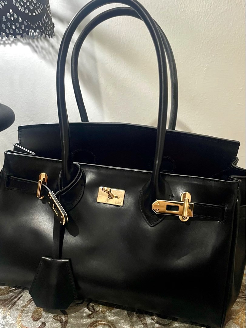 sincerely sea jane shoulder bag small, Fesyen Wanita, Tas & Dompet di Carousell