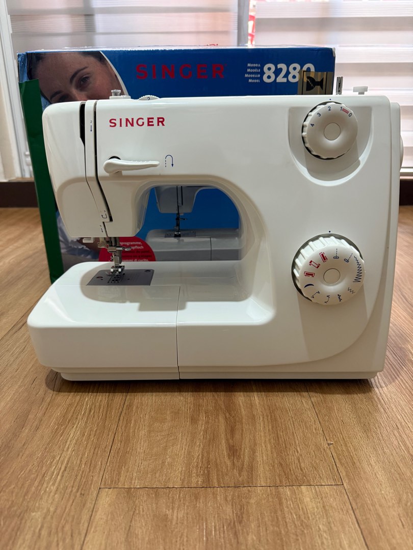 Singer 8280 Sewing Machine, Furniture & Home Living, Furniture, Other ...