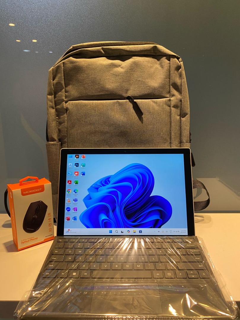 Surface Pro 7 With Keyboard Ori Computers And Tech Laptops And Notebooks On Carousell