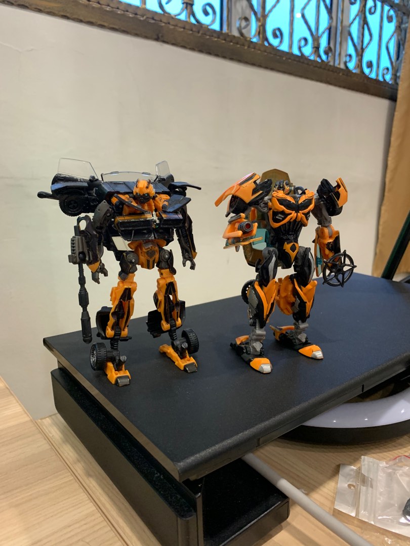 Transformers AOE bumblebee sets, Hobbies & Toys, Toys & Games on Carousell