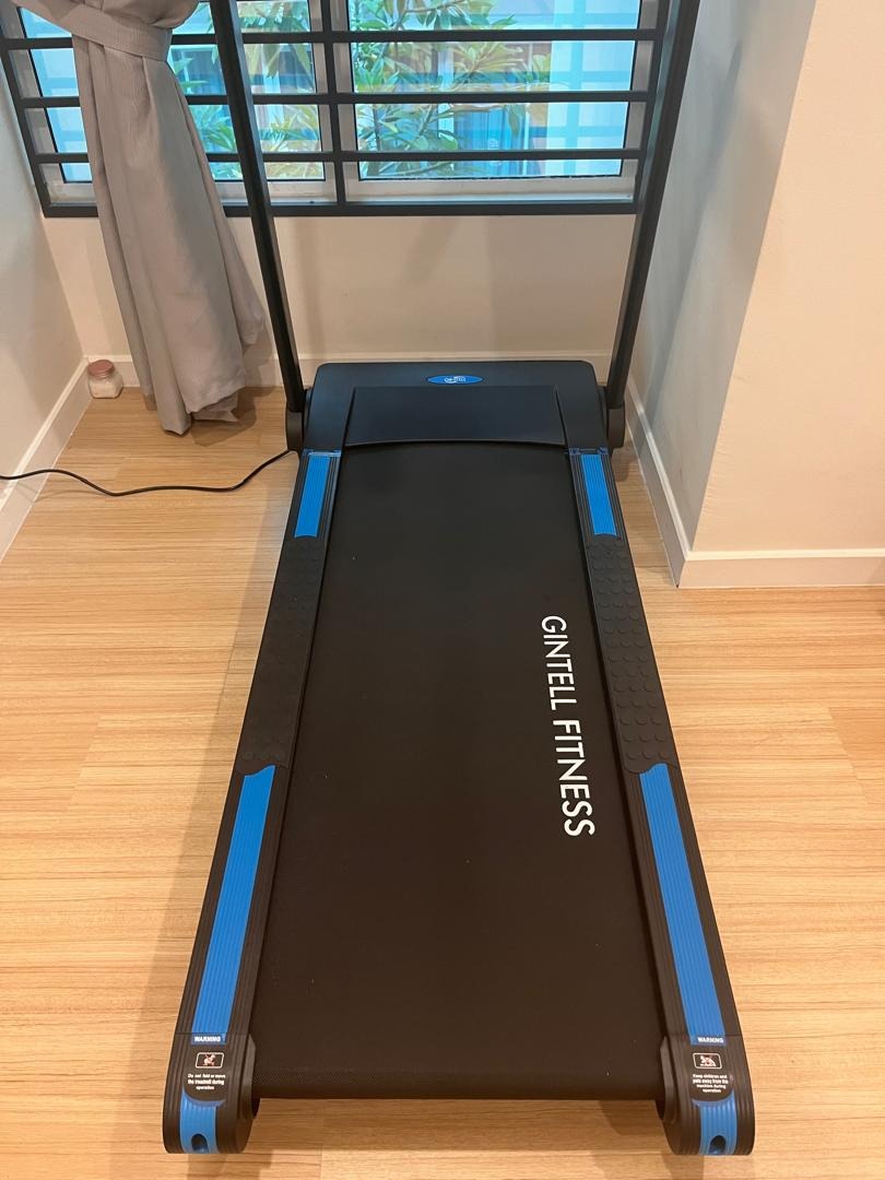 TREADMILL (SMARTREK GINTELL FITNESS), Sports Equipment, Exercise ...