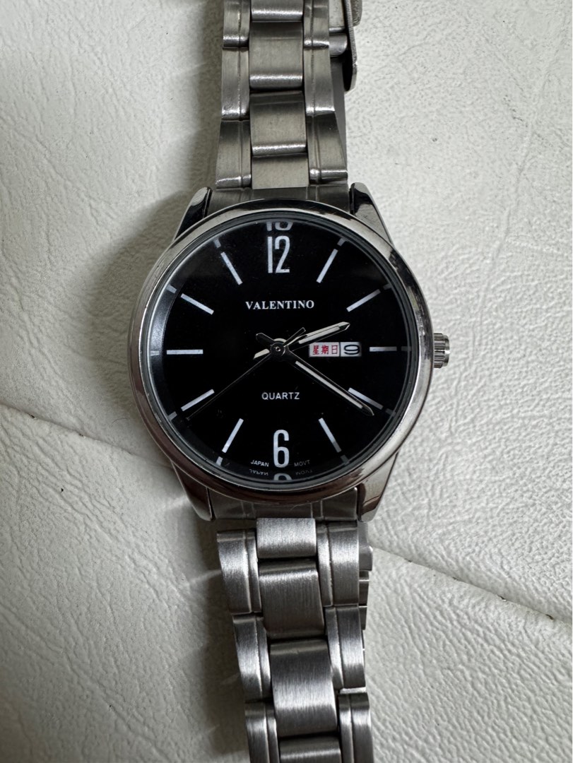 Valentino watch (Japan movt), Women's Fashion, Watches & Accessories ...