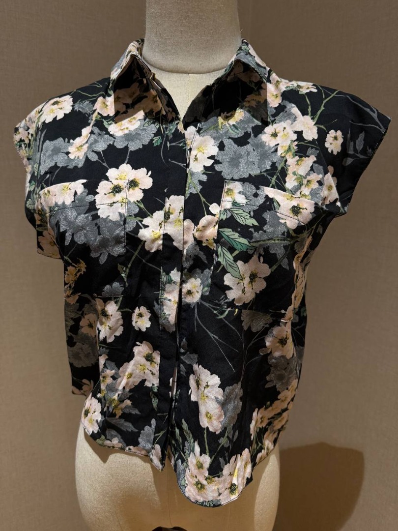 Vintage Floral Button-Up Blouse | Old Money Cottagecore (Miss Selfridge ...
