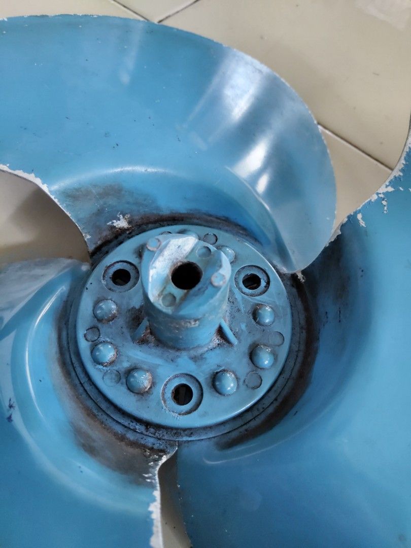 Vintage iron fan blade, Hobbies & Toys, Collectibles & Memorabilia ...