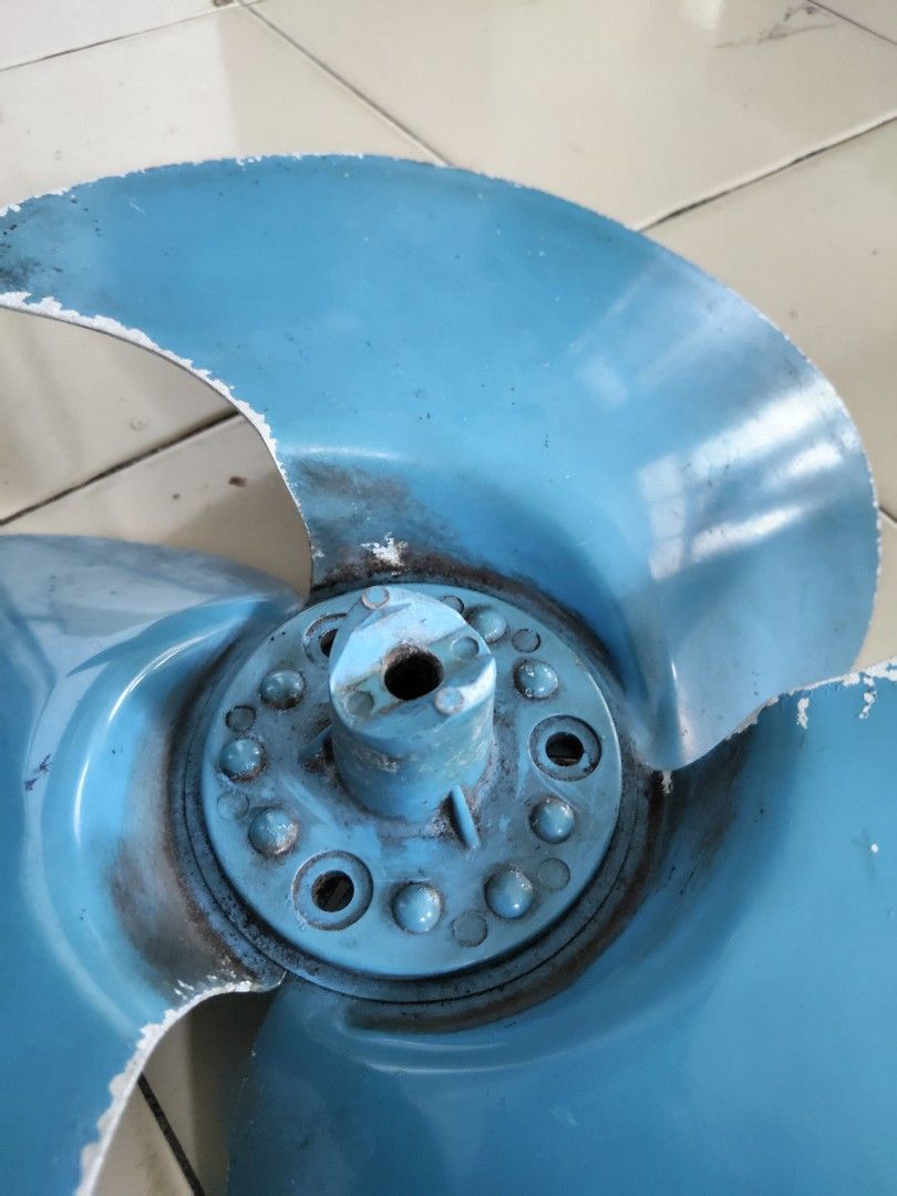 Vintage iron fan blade, Hobbies & Toys, Collectibles & Memorabilia ...