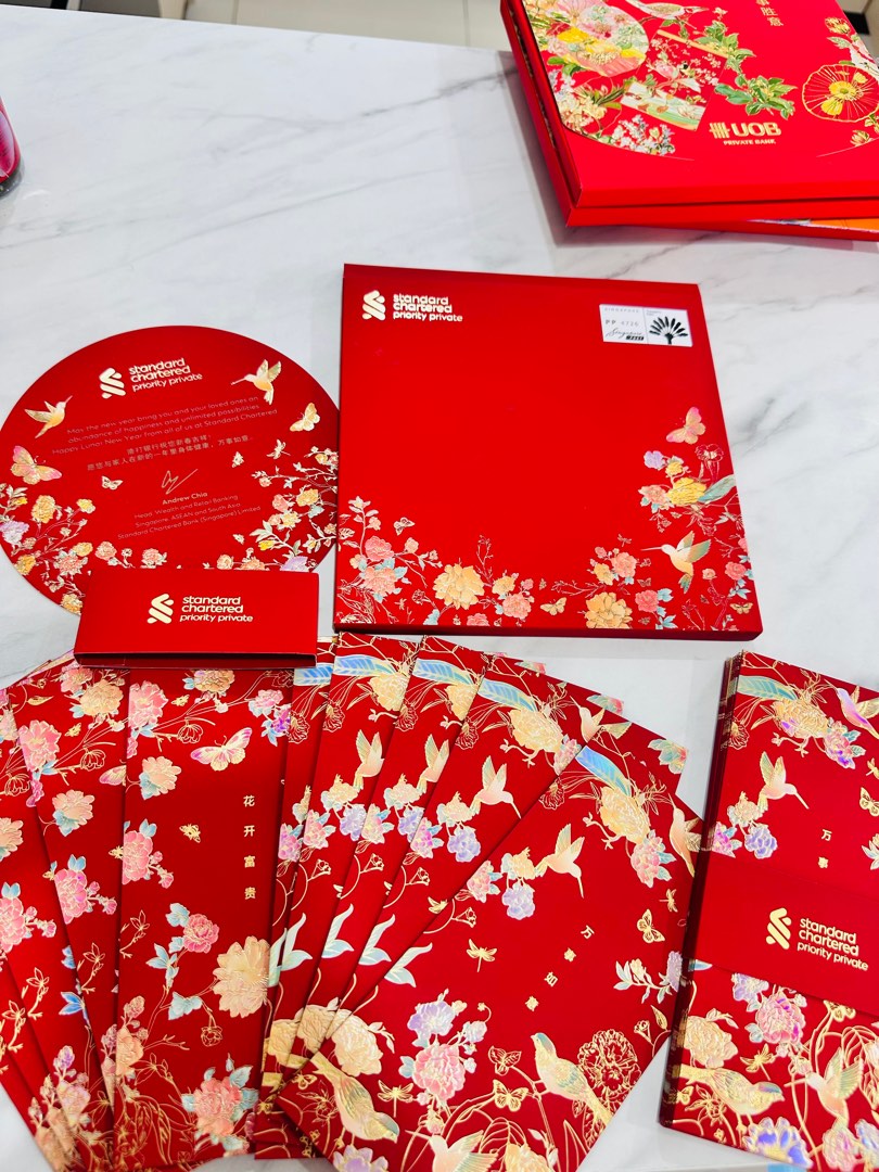 2025 standard chartered priority private bank red packet angpau ...