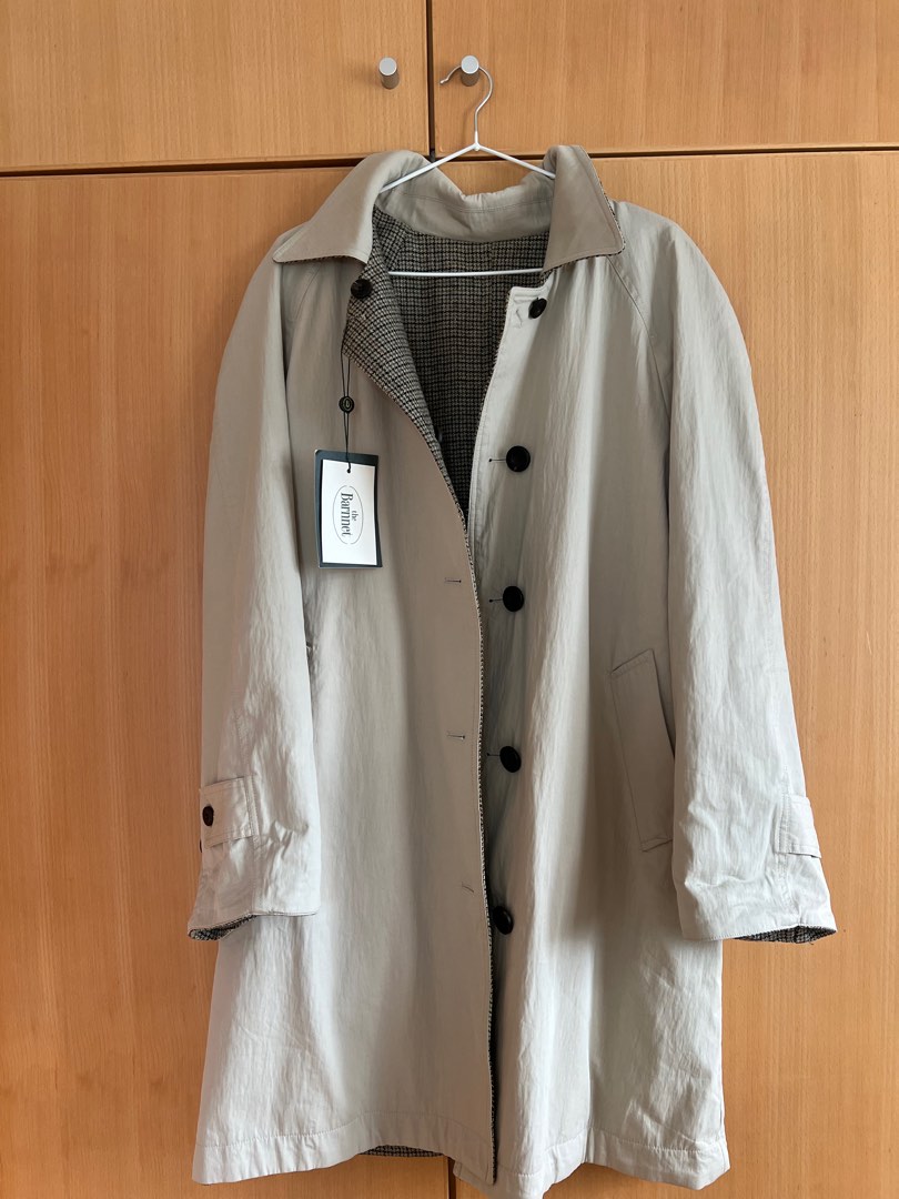 韓國 The barnnet 八奶 杏色 格仔 兩面穿着 外套, 女裝, 外套及戶外衣服 - Carousell