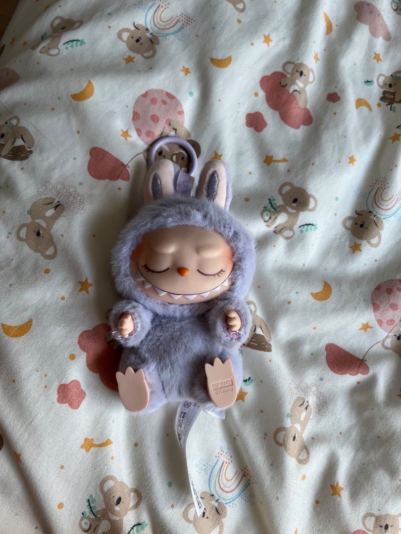 authentic labubu zizi v2 for sale, Hobbies & Toys, Memorabilia ...