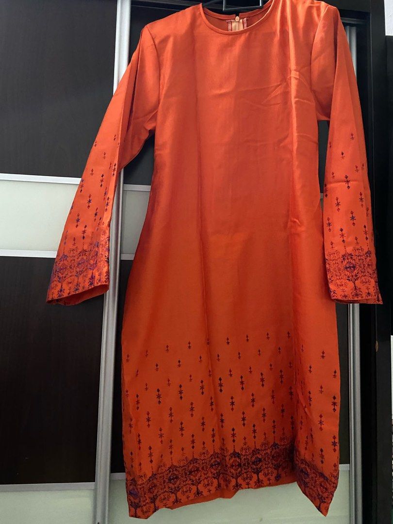 BAJU KURUNG BRICK ORANGE, Women's Fashion, Dresses & Sets, Traditional ...