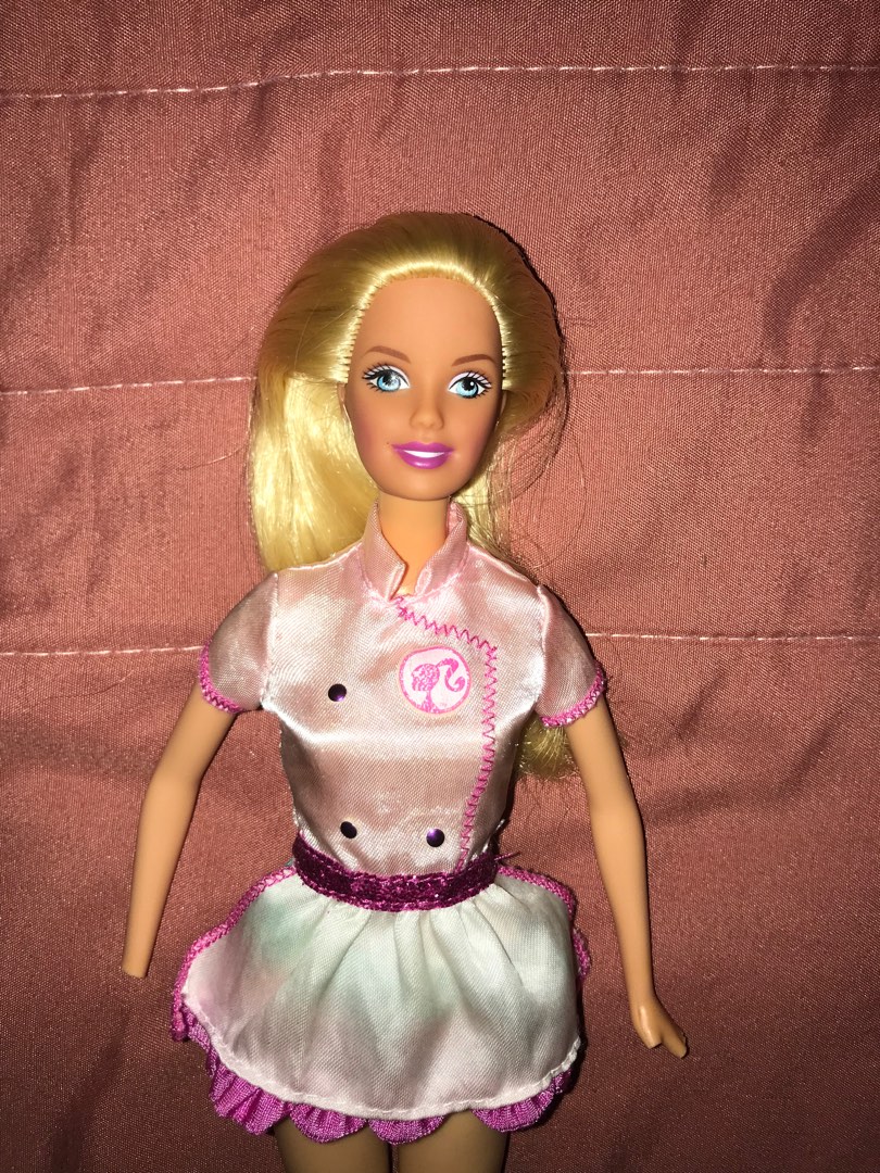 Barbie DEFECT doll, Hobbies & Toys, Toys & Games on Carousell