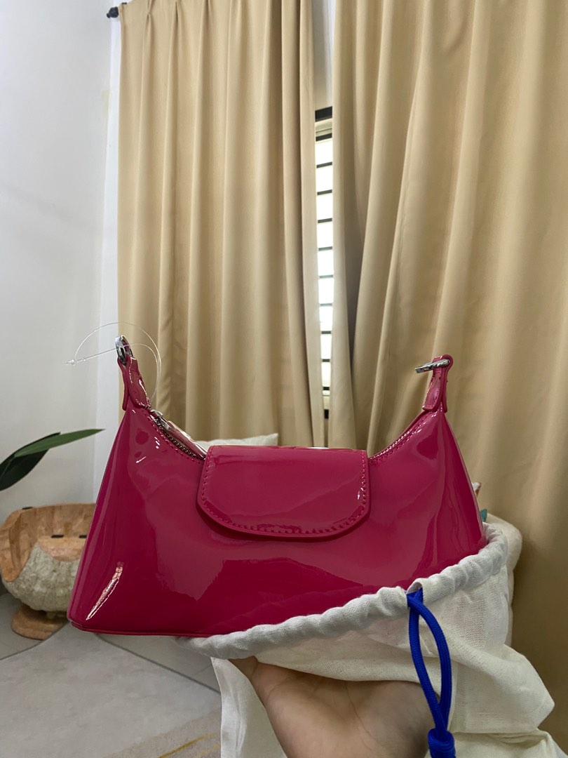 Brik Chroma in Rasberry, Women's Fashion, Bags & Wallets, Shoulder Bags ...