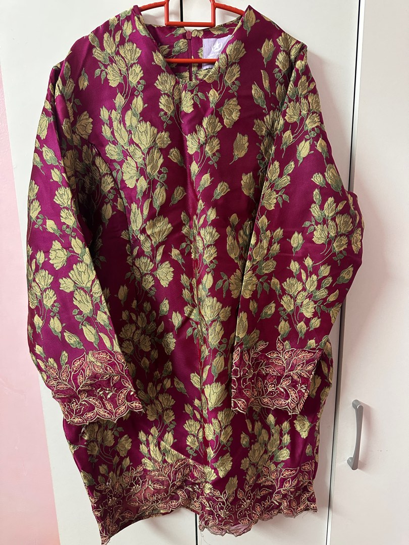 Bulan bintang raya 2024 xxl, Women's Fashion, Muslimah Fashion, Baju ...