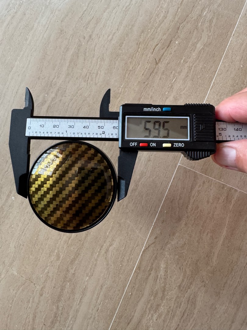 Centre cap for rims, Car Accessories, Tyres & Rims on Carousell