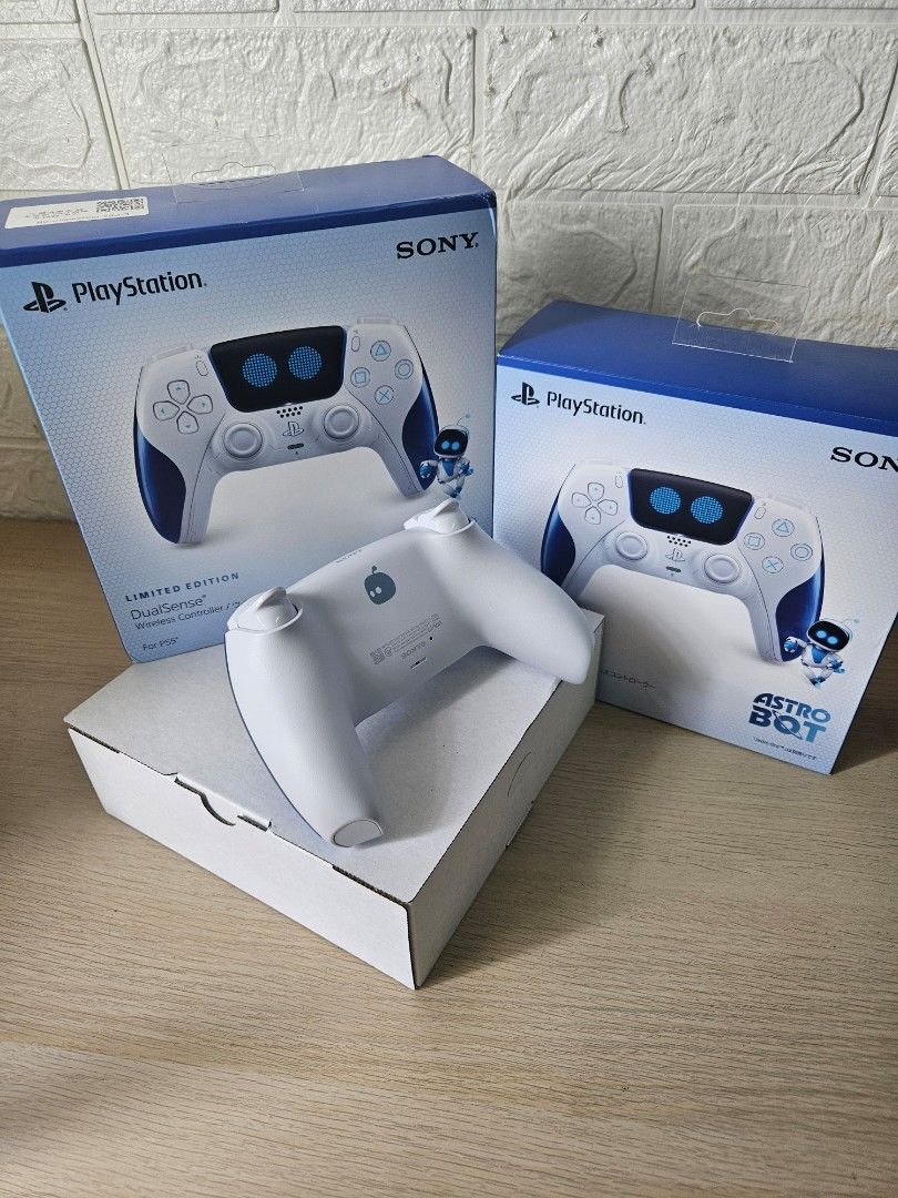 Dualsense PS5 astrobot edition, Video Gaming, Gaming Accessories ...