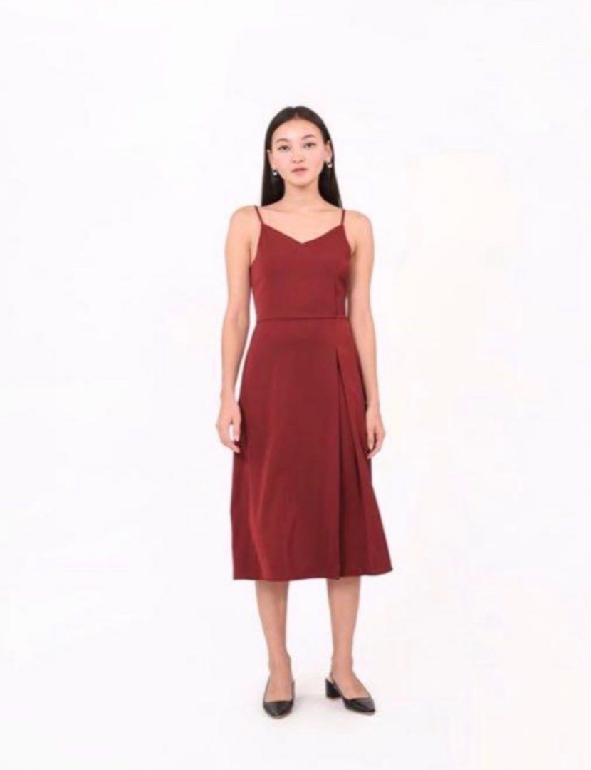 FTO/RWB Haberly dress in wine red, Women's Fashion, Dresses & Sets ...